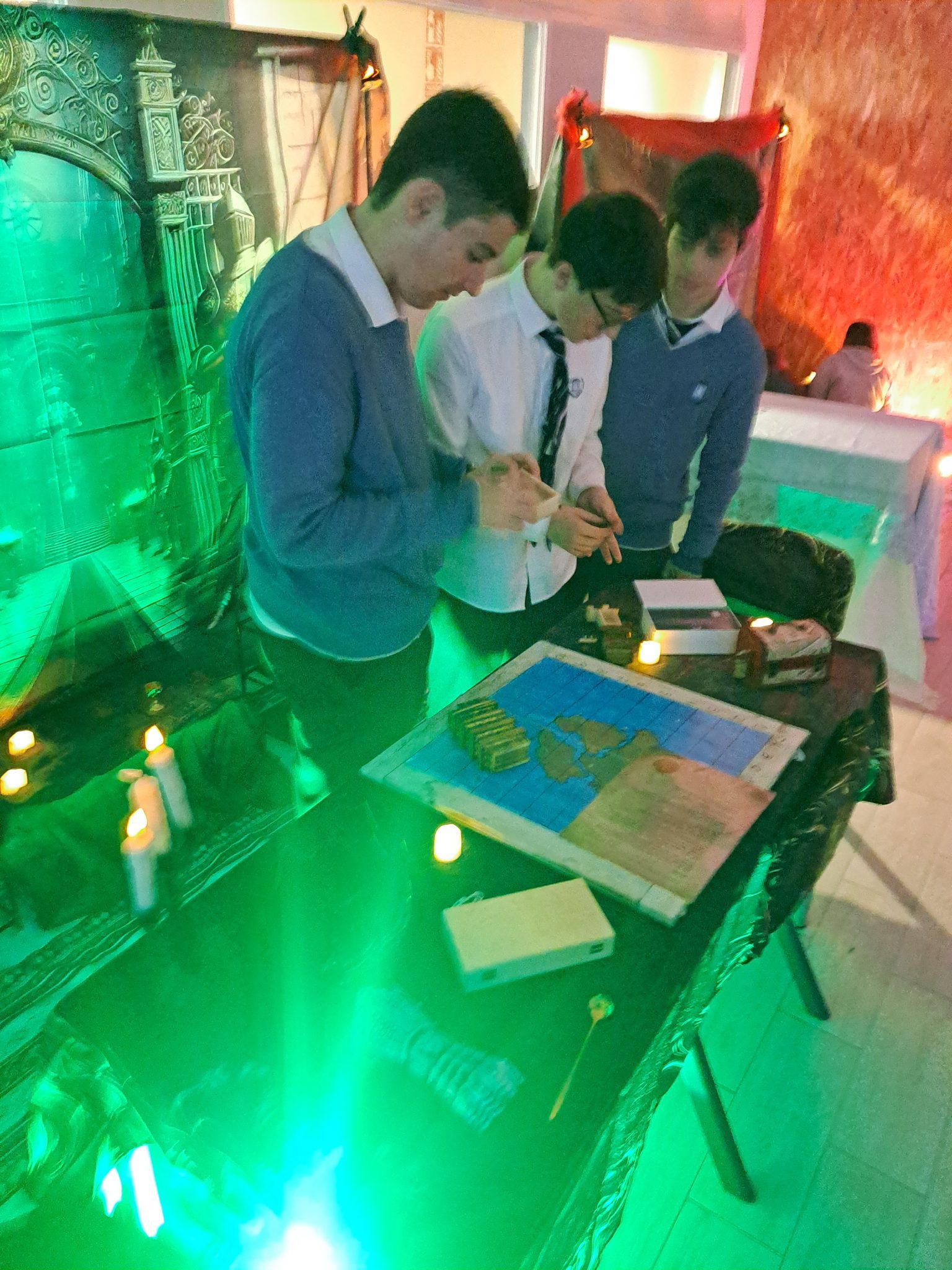 Hamlet Escape Room: An Immersive Experience for 3º ESO